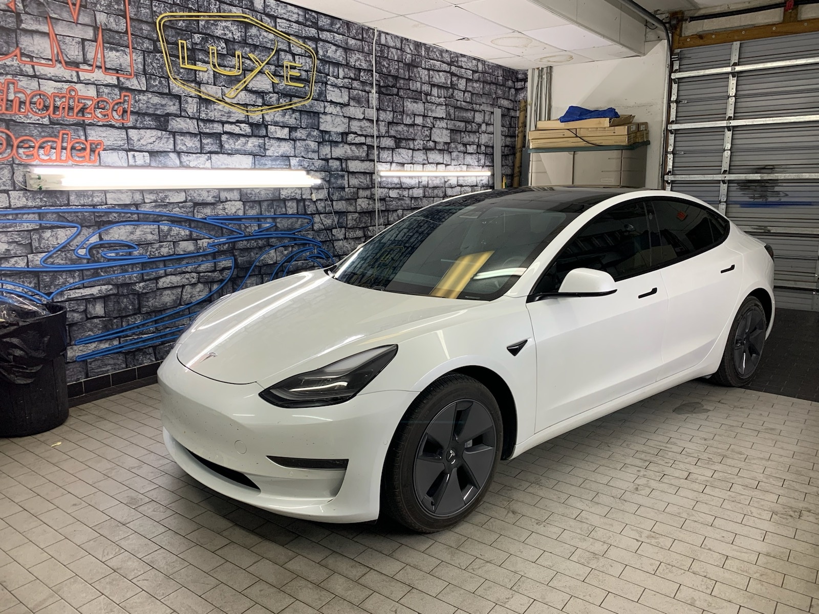 Model-3-Window-Tinting-2 – Xtreme Tint & Wrap